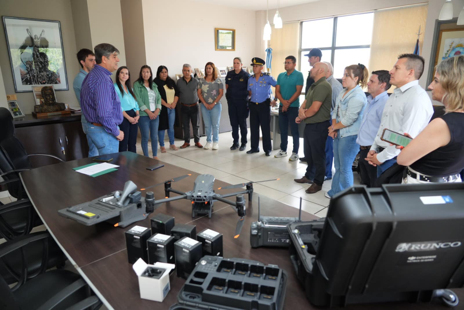 Junín realizó la entrega de un drone de última generación al ministerio ...
